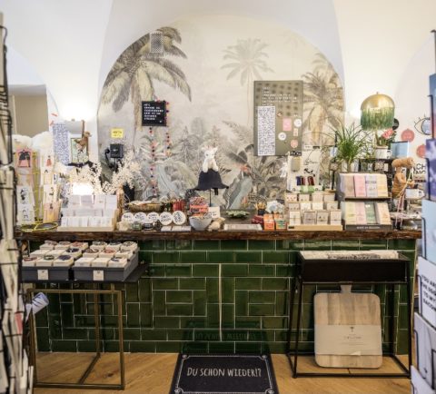 Three Monkeys 030 - Concept Store in Prien am Chiemsee